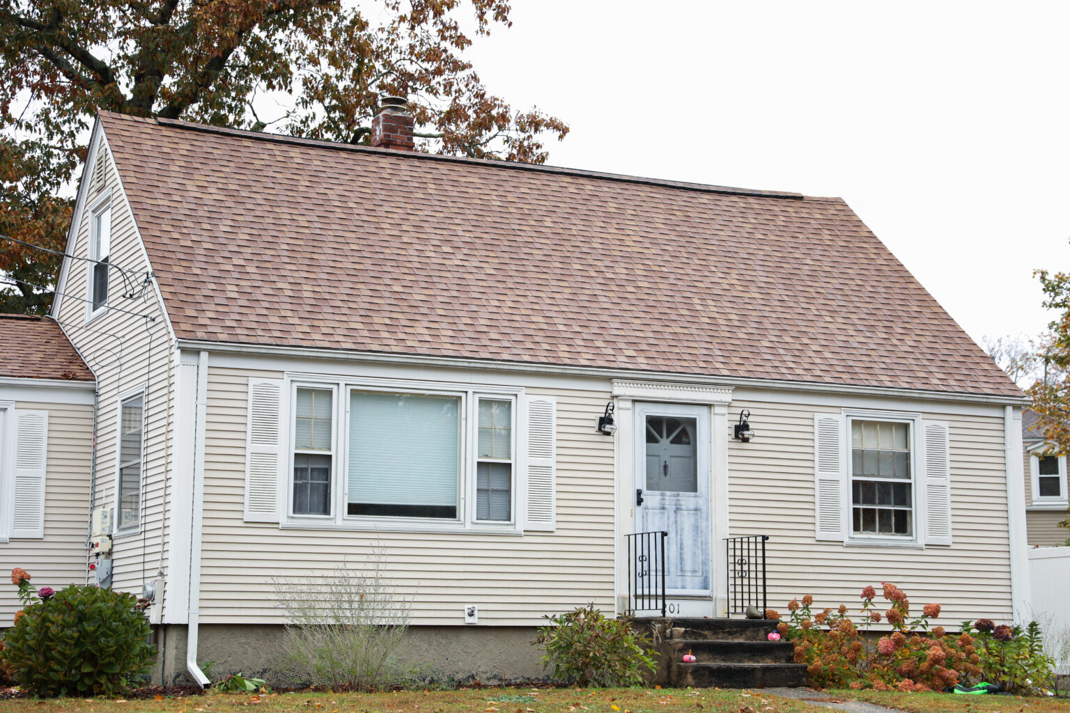 Best Ridge Capping for Roofs Types Maintenance | Masterpiece Roofing